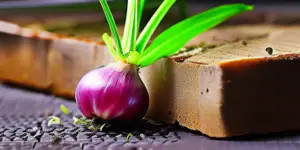 How To Tell If A Red Onion Is Bad? Reveal The Untold Truth - Foods Fact